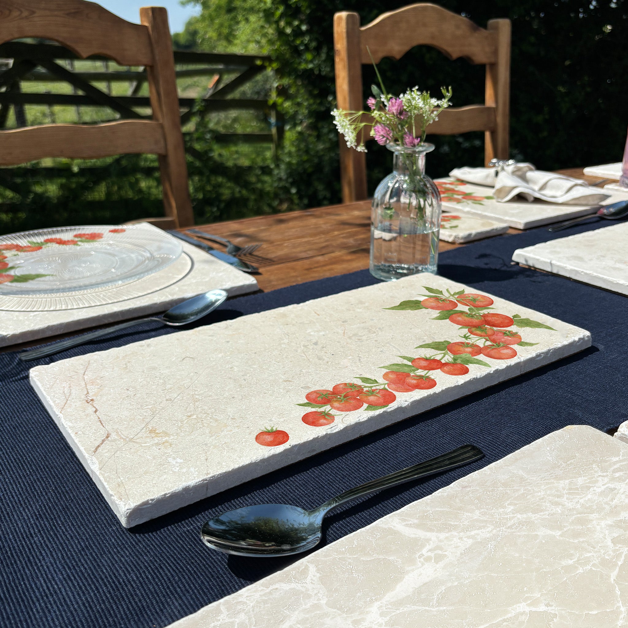 The Tumbling Tomatoes – The Humble Hare and Friends